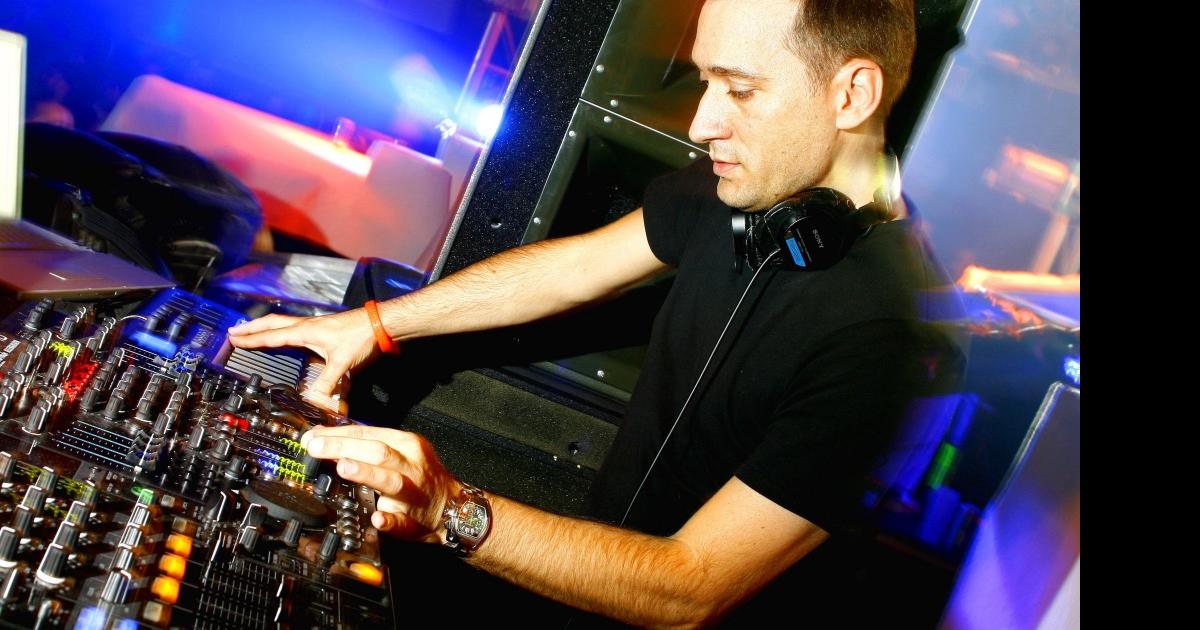 Paul van Dyk: Biography of the DJ and Producer | Videos on WatchMojo.com