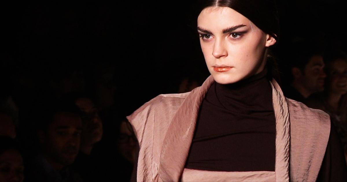 CoverGirl Makeup at Fashion Week | WatchMojo.com