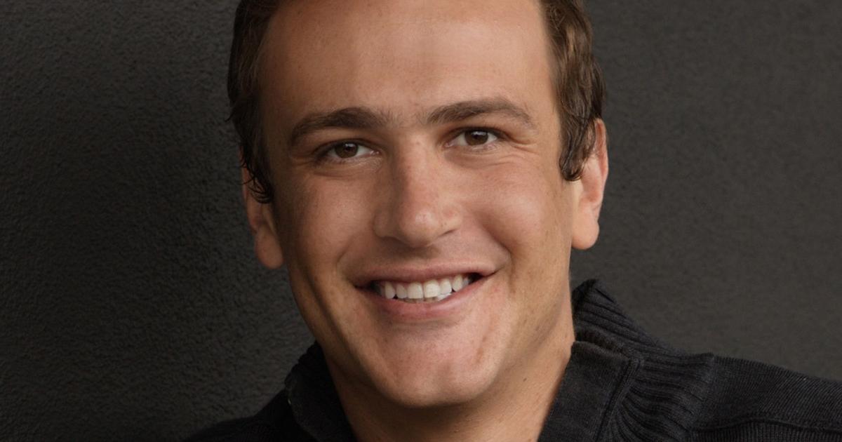 Jason Segel Bio: From How I Met Your Mother To The Five-Year Engagement ...