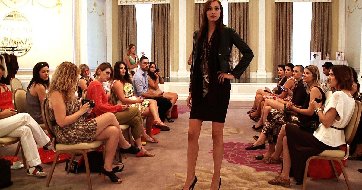 Fall-Winter Fashion Tips: How to Stay Warm with Lady Dutch | Videos on ...