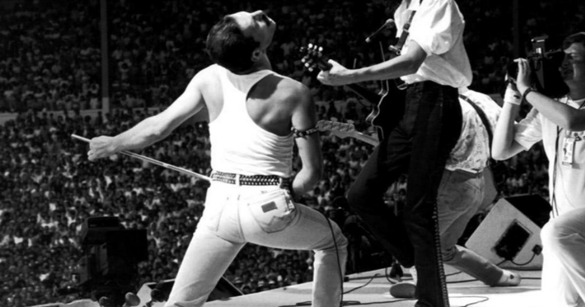 Top 10 Greatest Live Musical Performances | Articles on WatchMojo.com