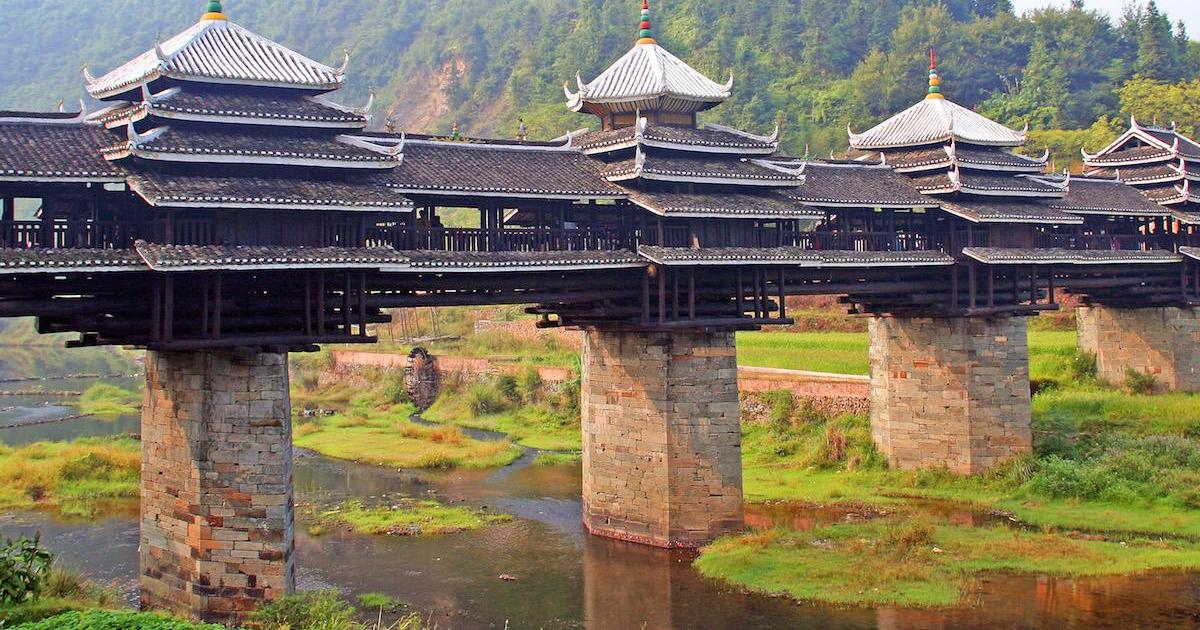 Top 10 Most Famous Bridges | Articles on WatchMojo.com