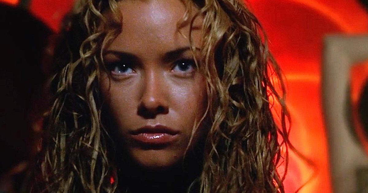 Top 10 Hottest Non-Human Female Characters in Movies | Videos on ...