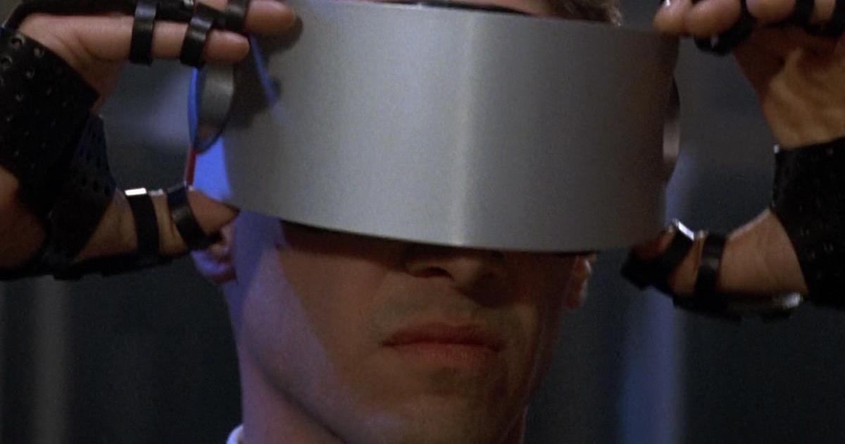 Top 10 Virtual Reality Movie Moments | Articles on WatchMojo.com
